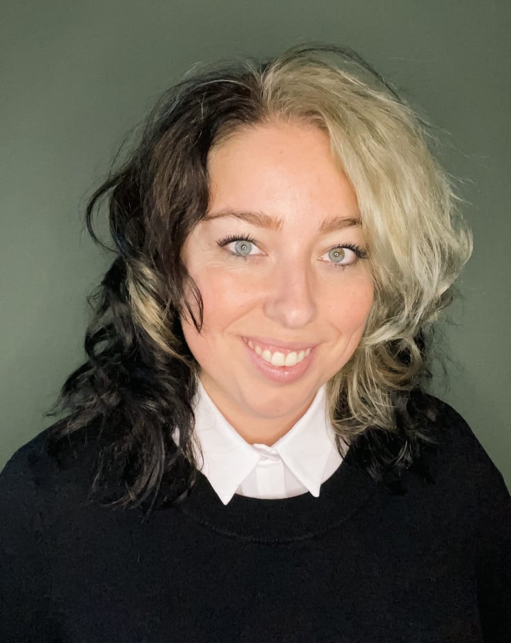 ArtRewards - Discover Unique Artworks by Catherina Pearls | ArtRewards